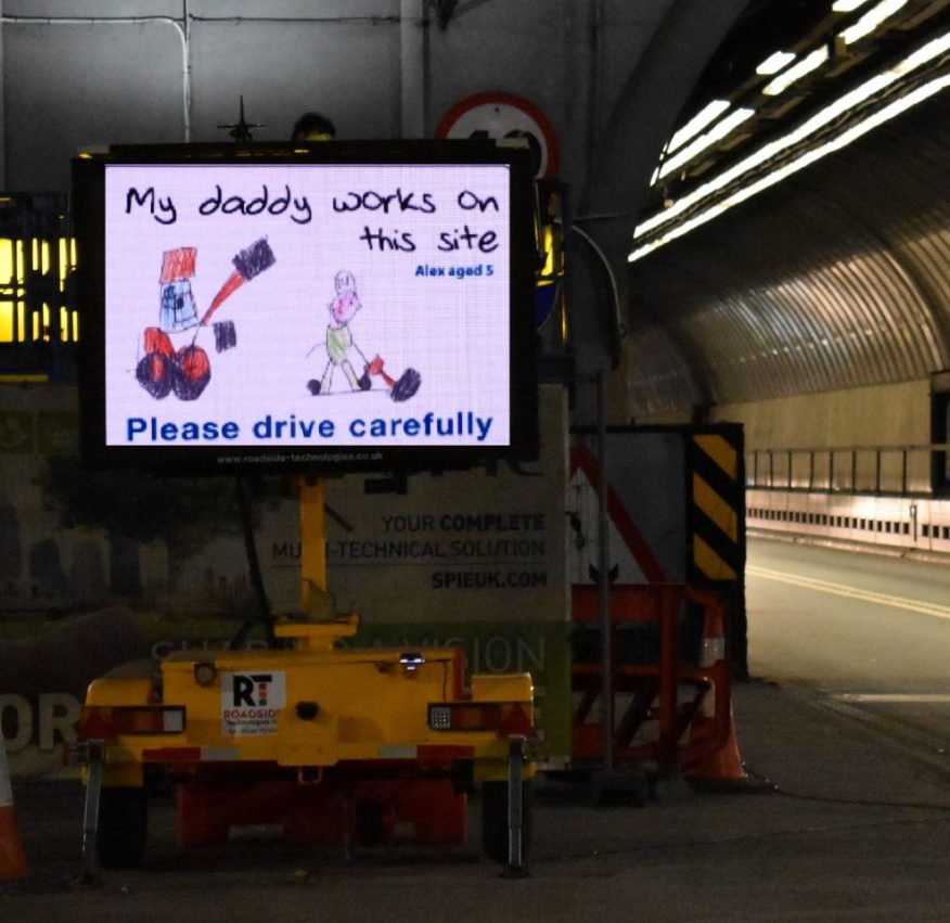 Roadside - VMS-HD - Variable Message Sign - Video Display Compact ...