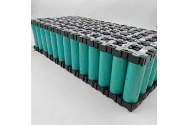 Battery Packaging /Cases by Quantum Copper