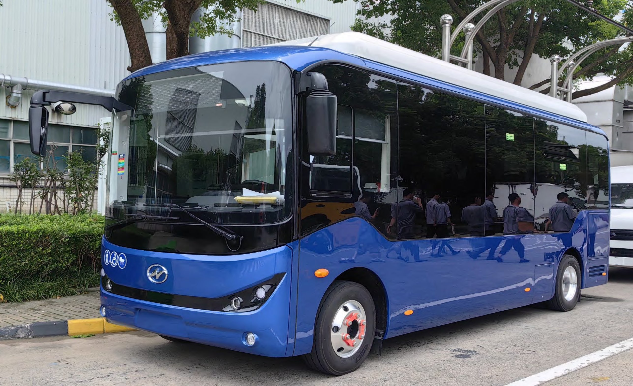 Chariot Motors - Electric Buses - Battery Electric Buses