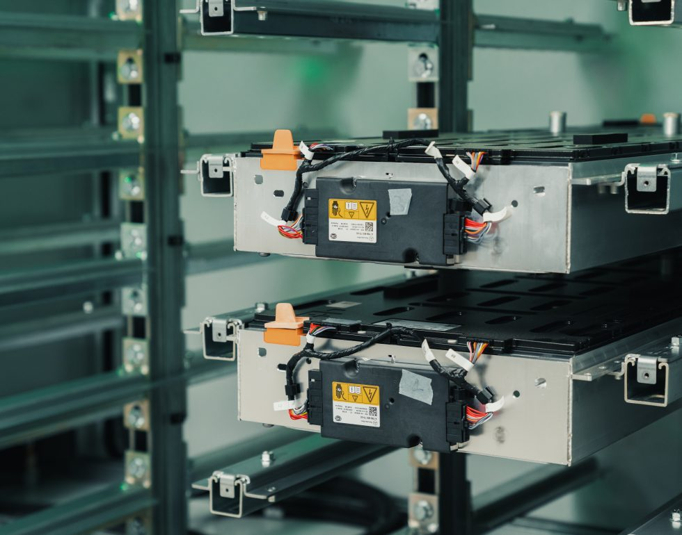 TS1 - Battery Storage Systems By Accu`T