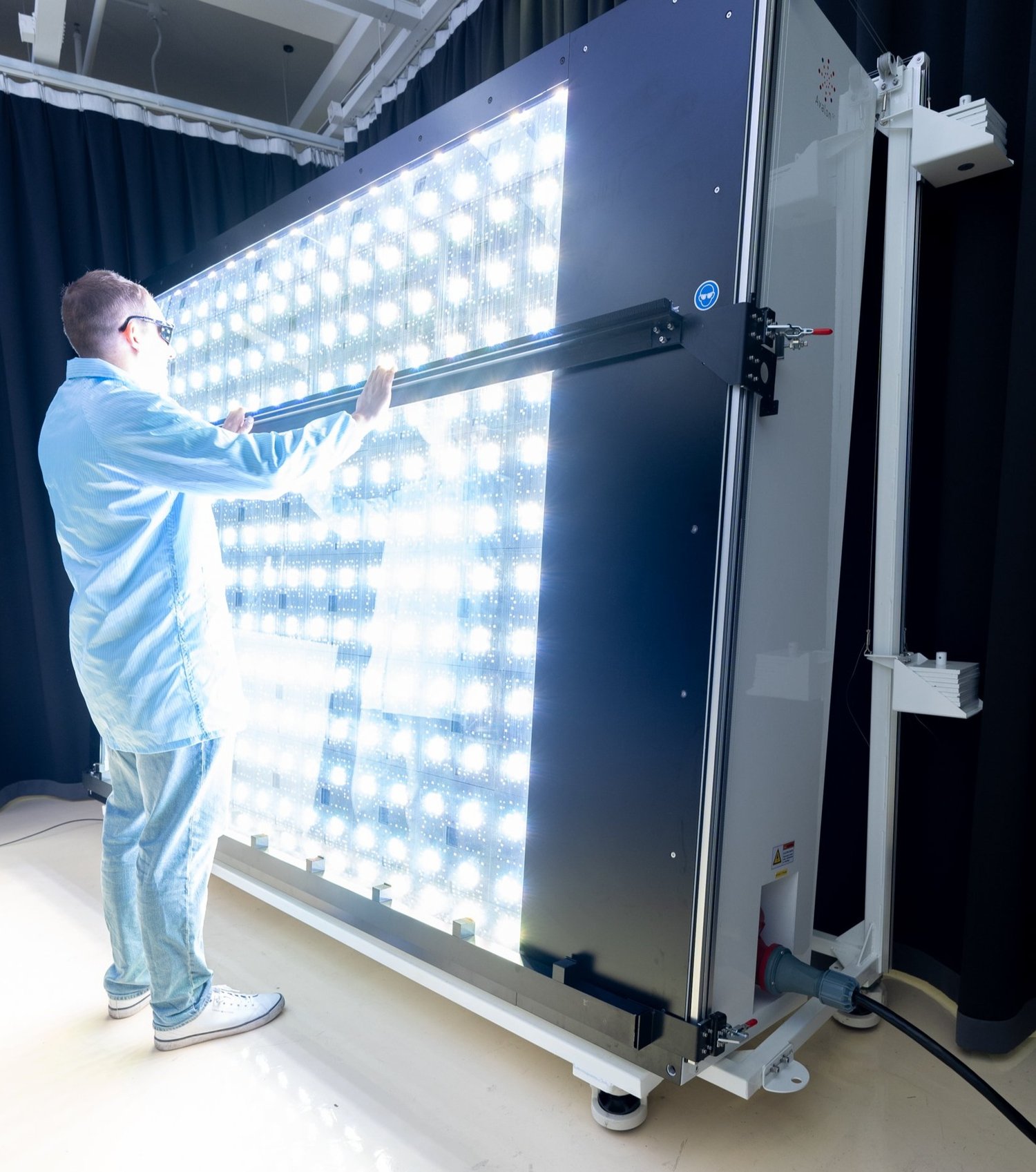 Nexun Dura LED Solar Simulator