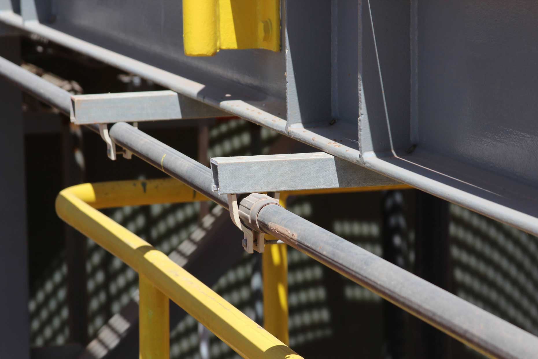 Enduro - Cable Management Systems - Fiberglass Strut